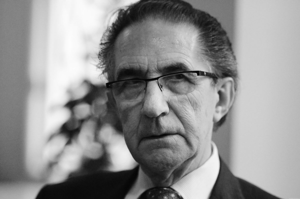 Willy Claes donne la note - : Agir par la culture